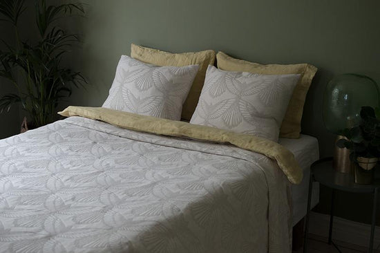 Wings rúmteppi · ecru 260x260 cm. – DIMM